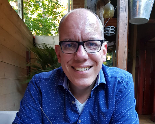 Over ons, Jaap Moejes importeur van design kantoormeubilair.